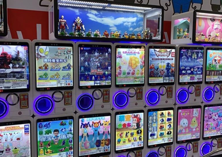 Mini Capsule Vending Machine